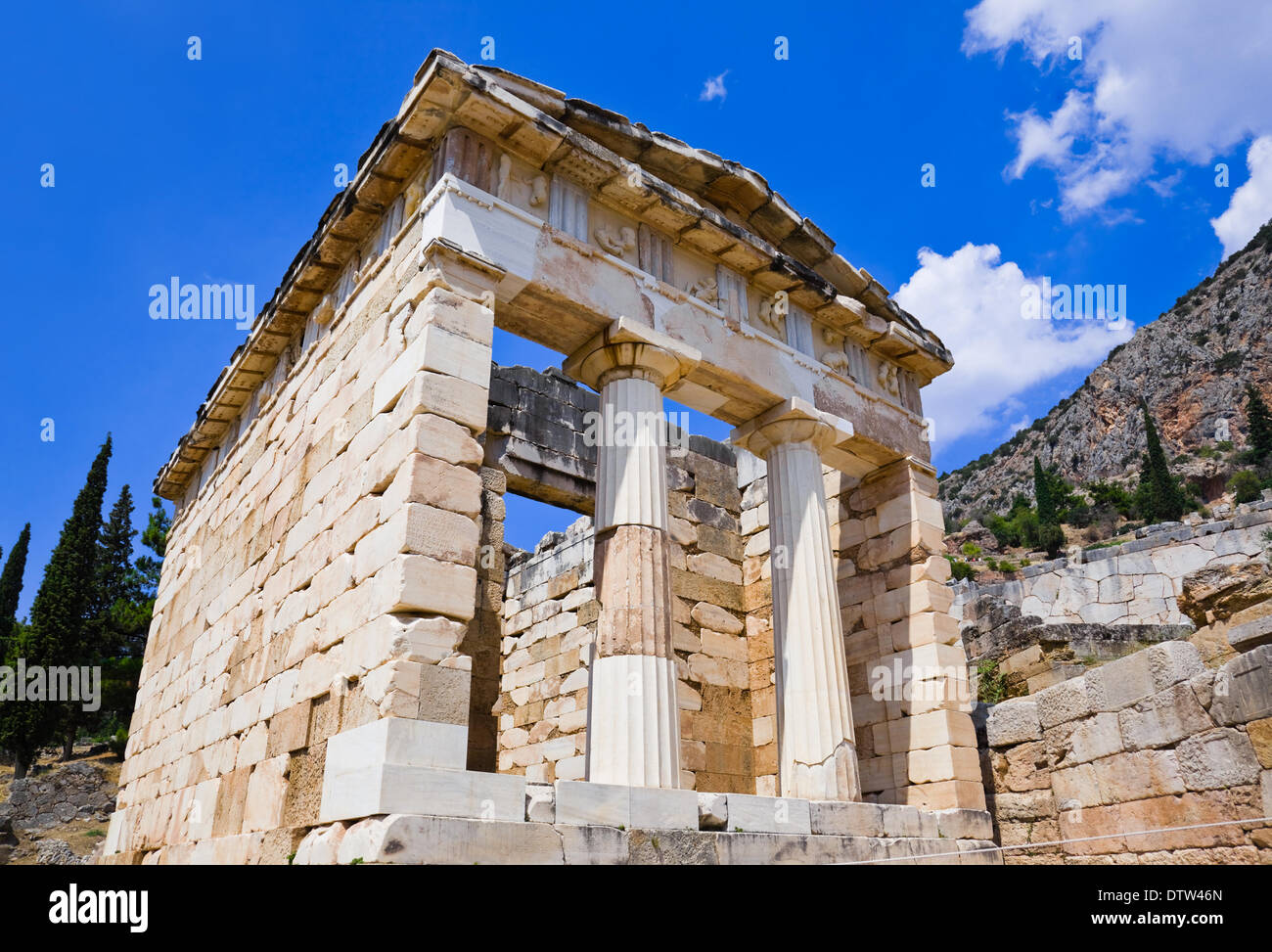 Delphi greece amphitheater archaeological greek hi-res stock ...