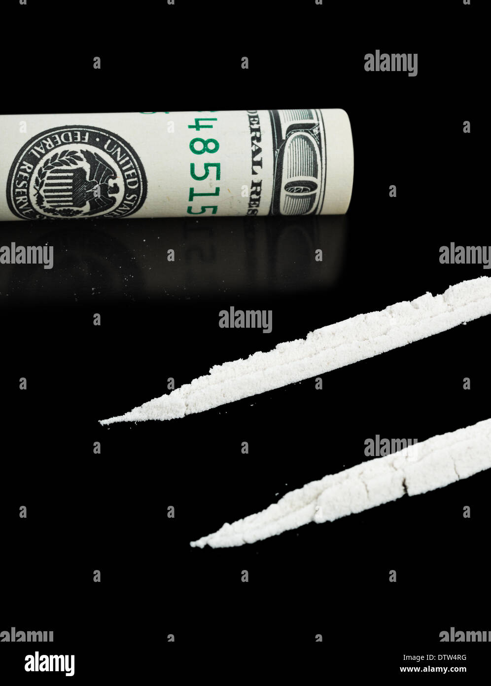 Cocaine and money Stock Photo - Alamy