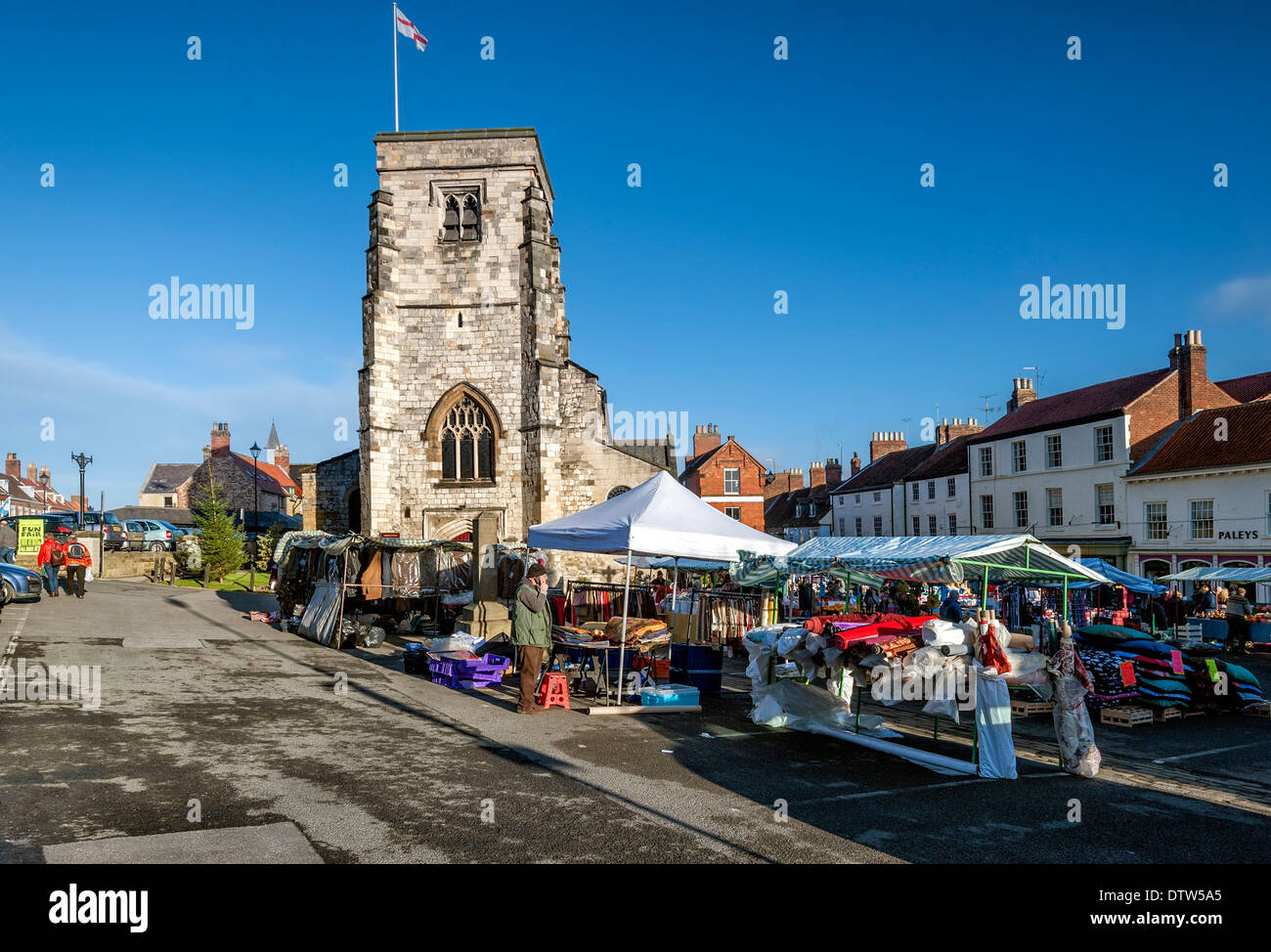 Malton market place hi-res stock photography and images - Alamy
