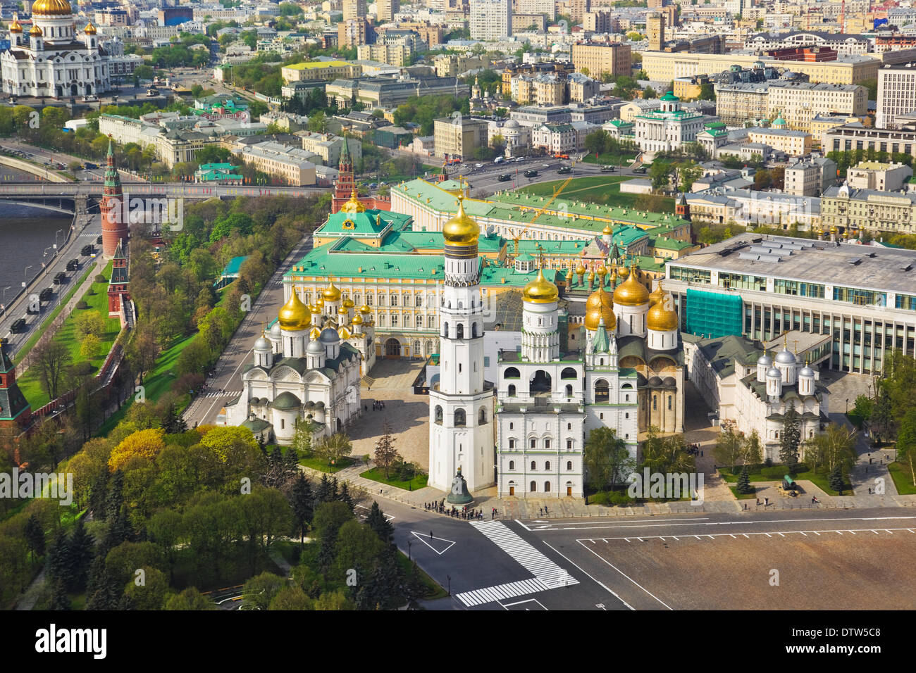 Red square moscow aerial hi-res stock photography and images - Alamy
