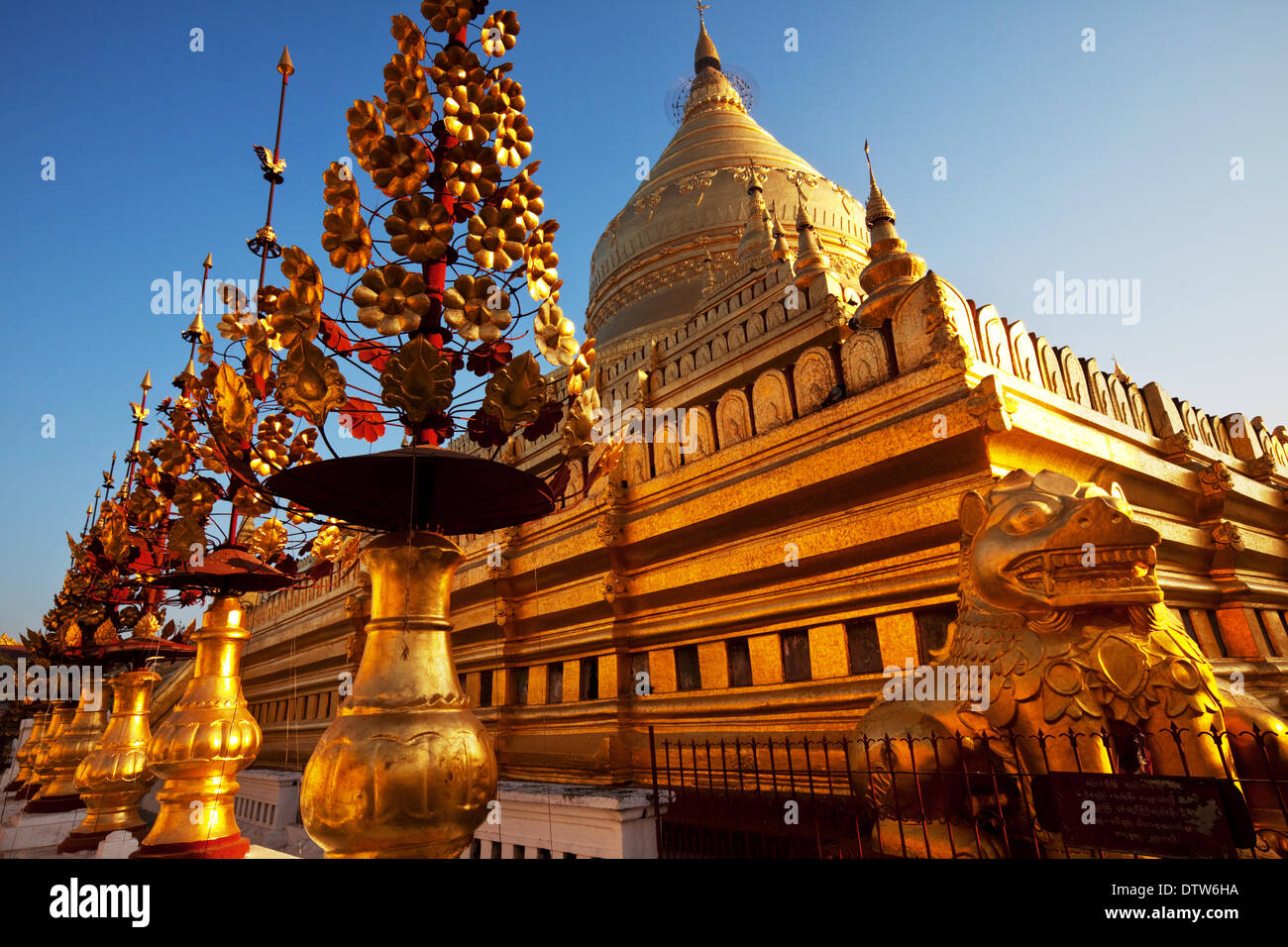 Temple in Myanmar Stock Photo - Alamy