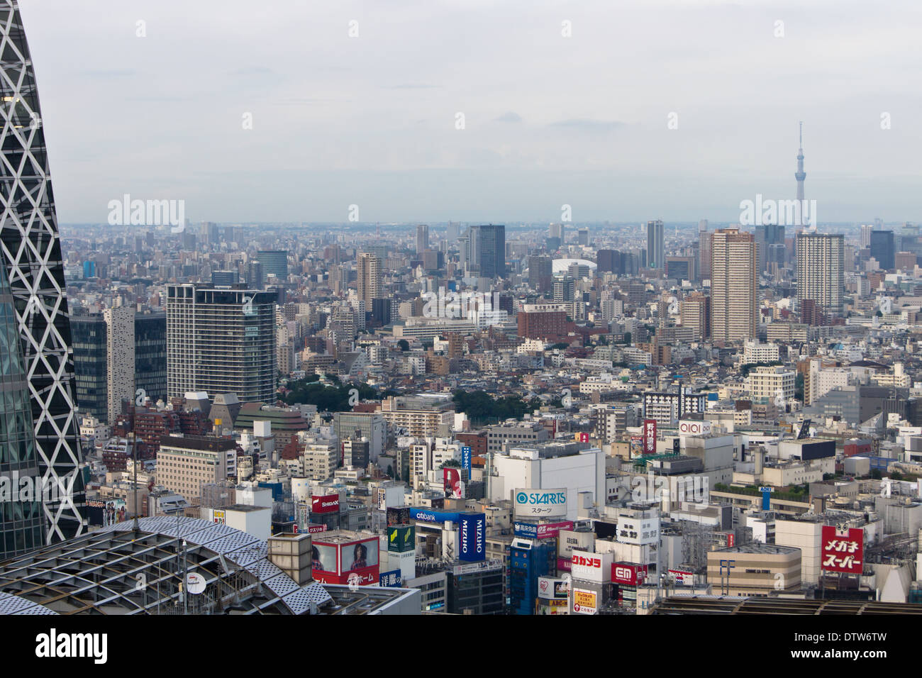 A view of Tokyo skyline in the daylight Stock Photo - Alamy