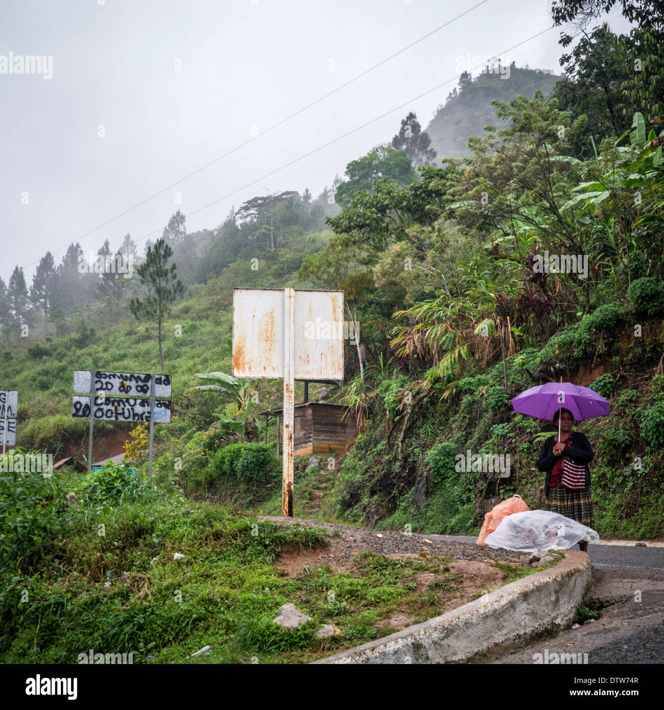 Maya Indians in Guatemalan highlands Stock Photo - Alamy