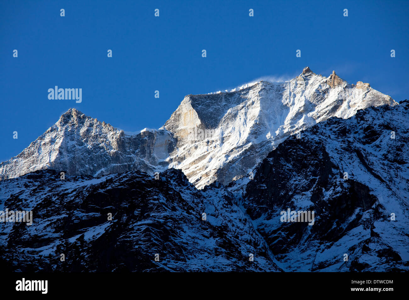 Himalayan design hi-res stock photography and images - Alamy