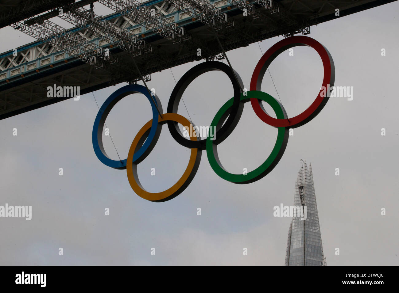 The shard is seen as giant set of Olympic rings are displayed from ...