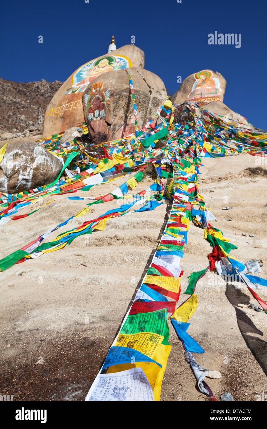 Tibetian fortress hi-res stock photography and images - Alamy