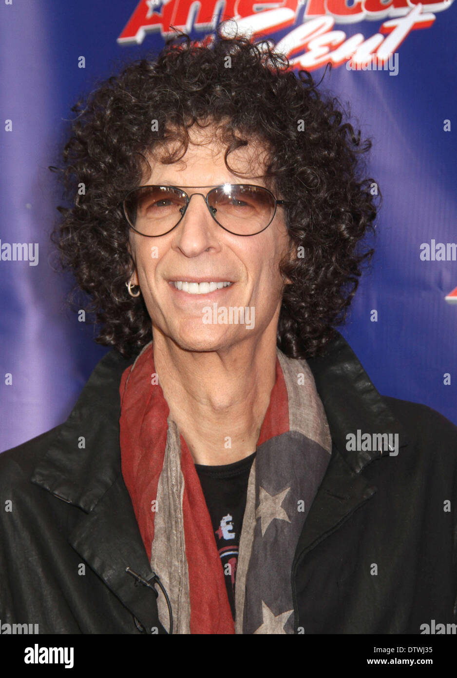 American flag scarf hi-res stock photography and images - Alamy