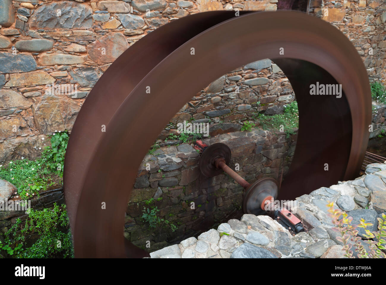 Iron wheel hi-res stock photography and images - Alamy