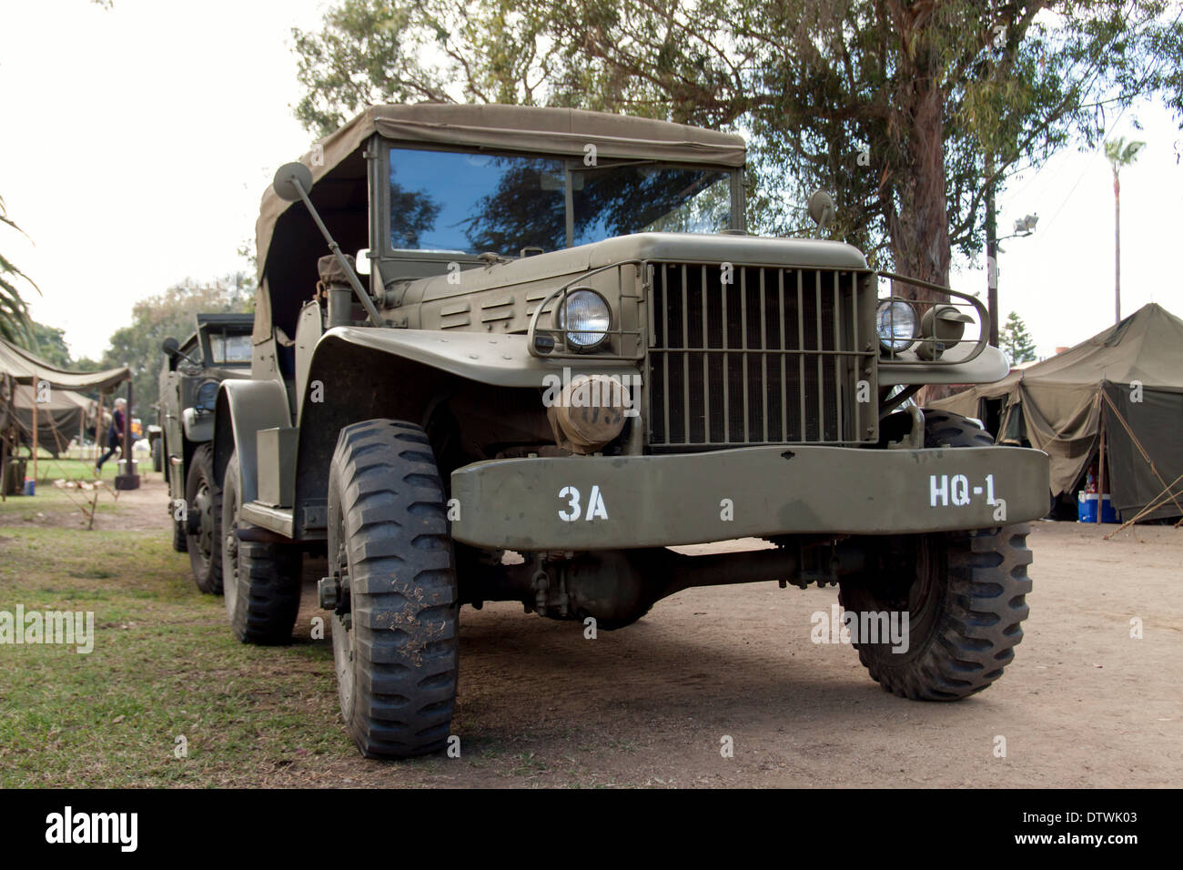 World war ii jeep hi-res stock photography and images - Alamy