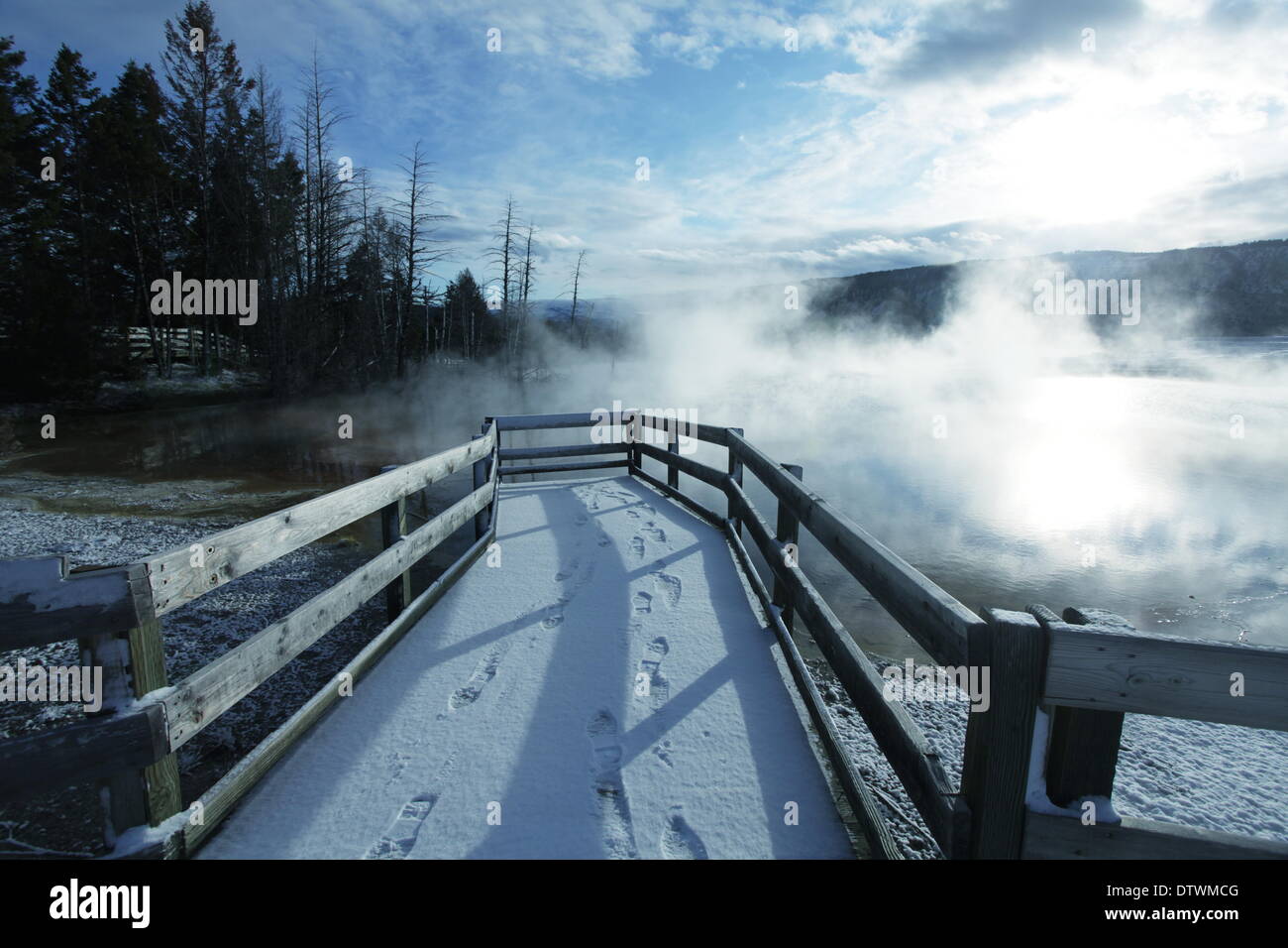 Yellowstone scene hi-res stock photography and images - Alamy