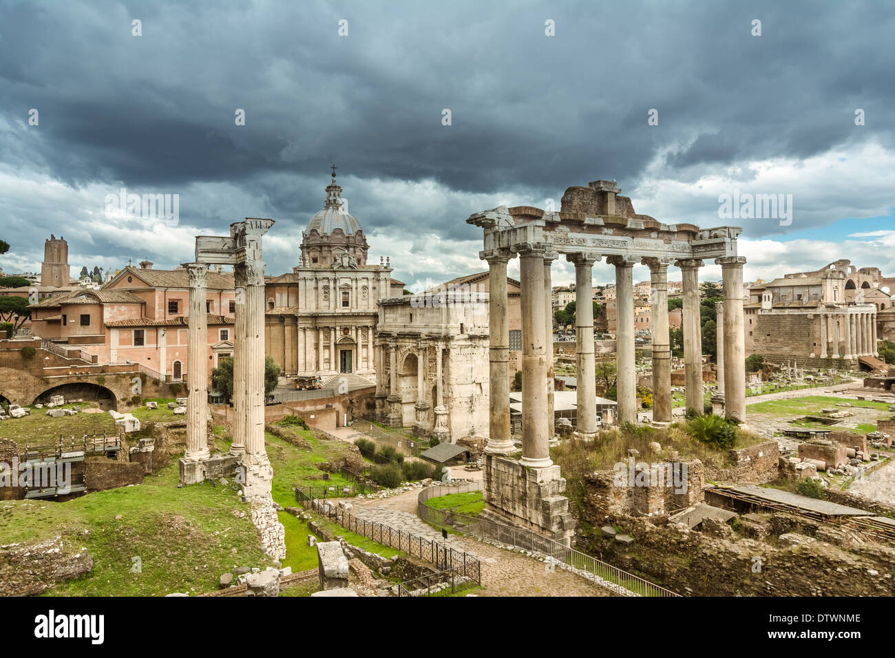 Ancient rome senate hi-res stock photography and images - Alamy
