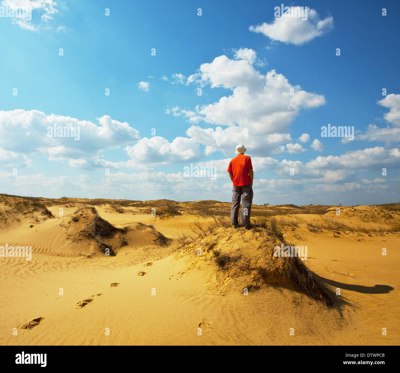 Hike in desert Stock Photo - Alamy