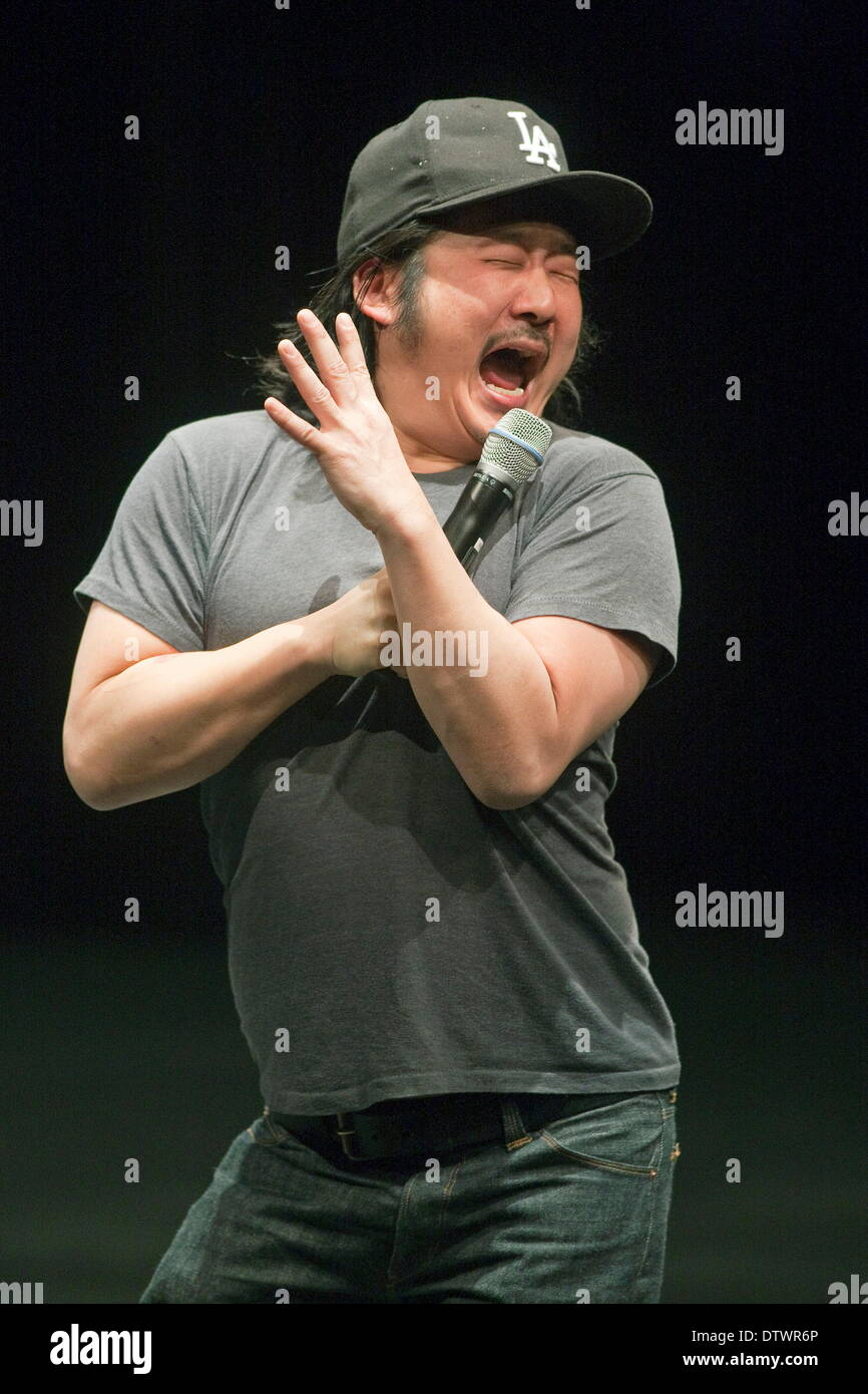 British bobby comedy hi-res stock photography and images - Alamy