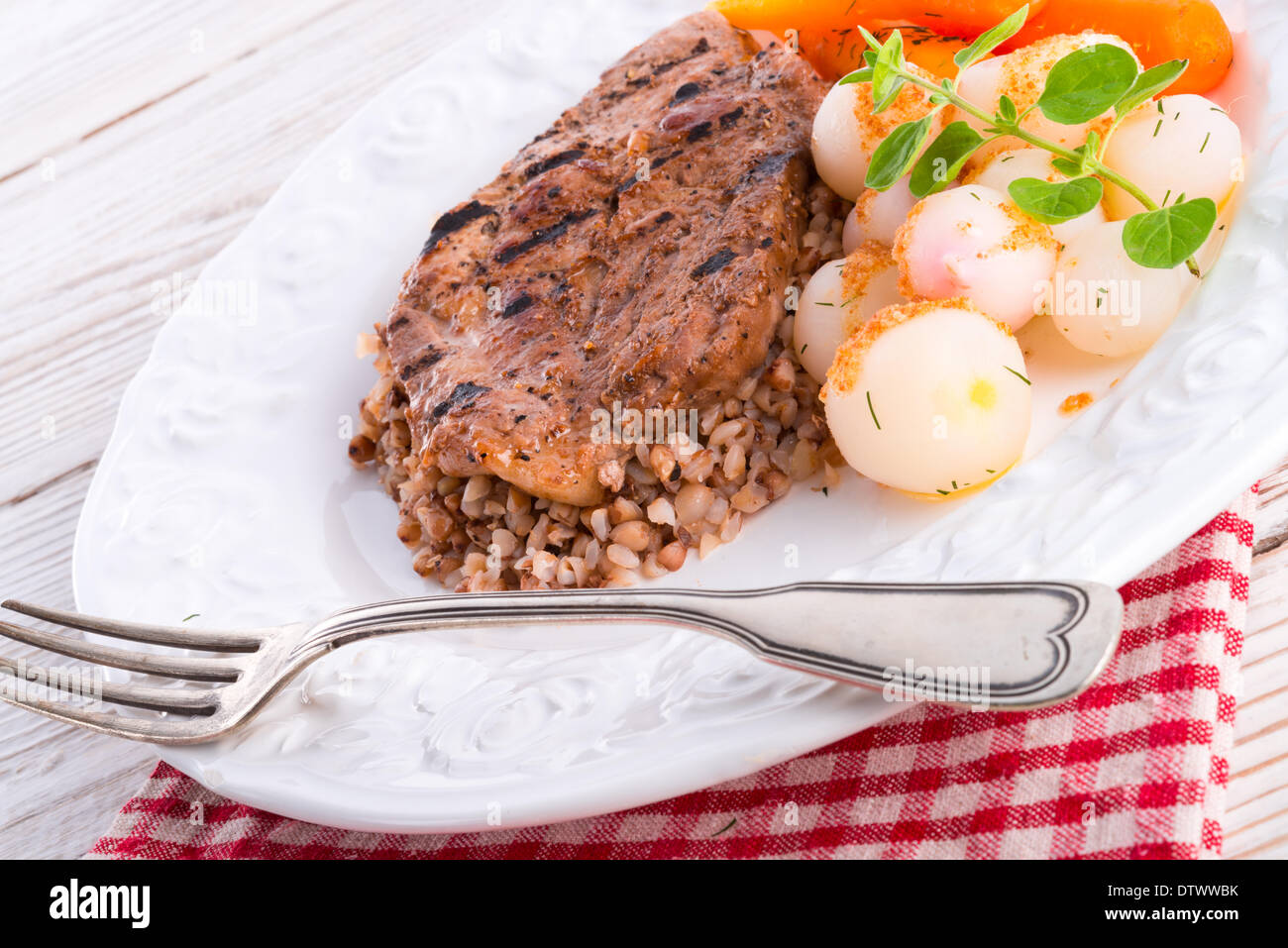 Onion pork chop over hi-res stock photography and images - Alamy
