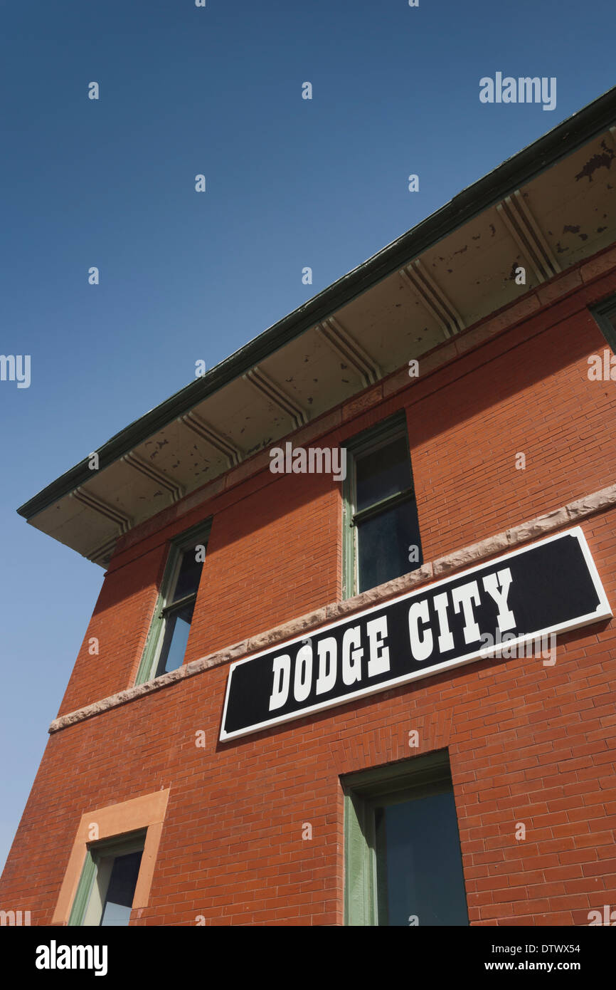 USA, Kansas, Dodge City, train station sign Stock Photo - Alamy