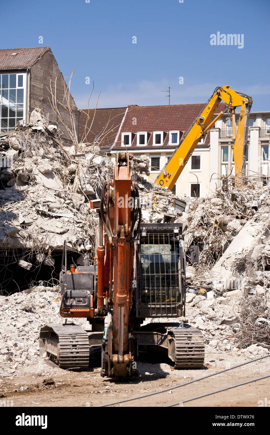 Demolition permit hi-res stock photography and images - Alamy