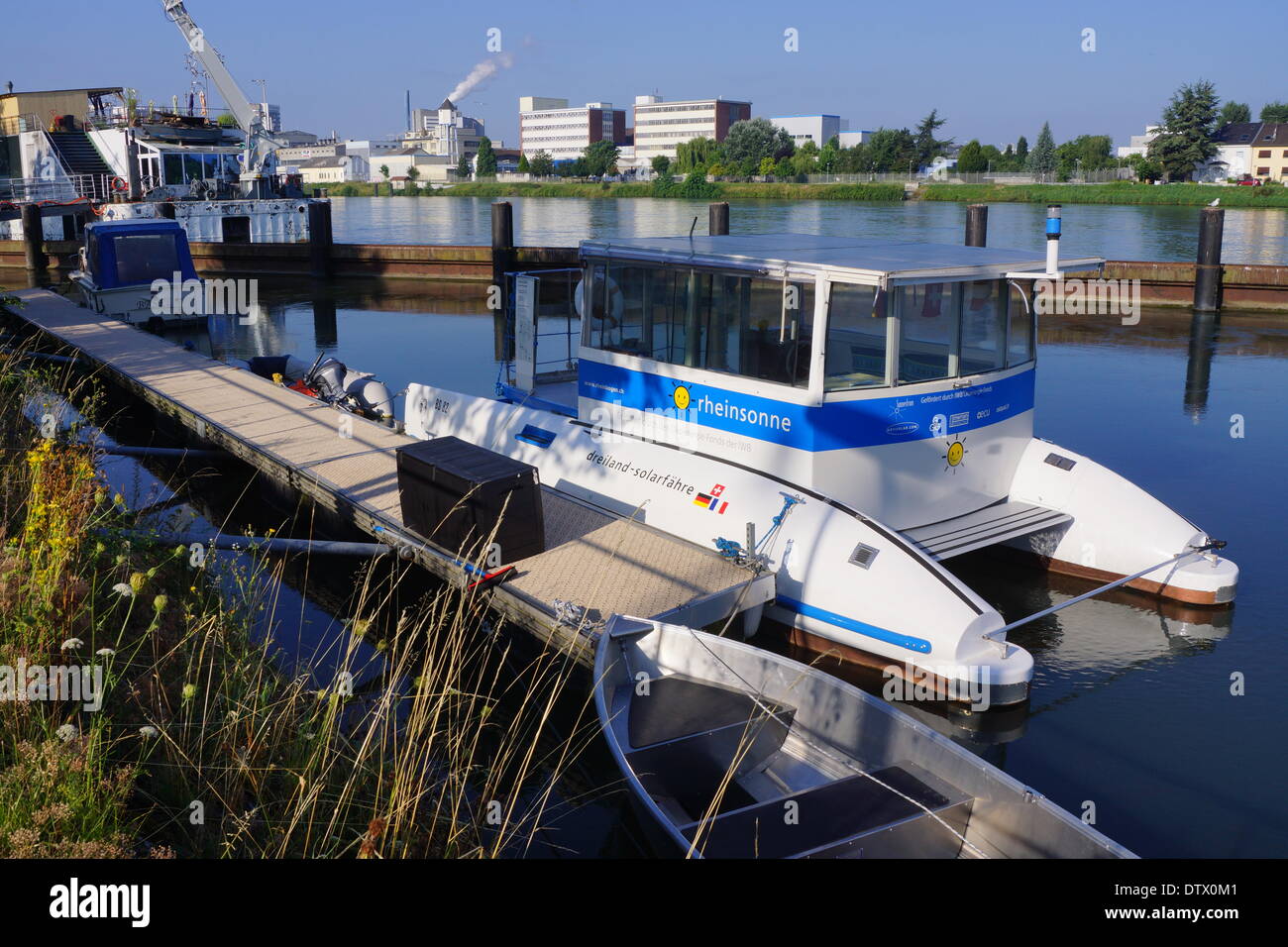 Solarfaehre hi-res stock photography and images - Alamy