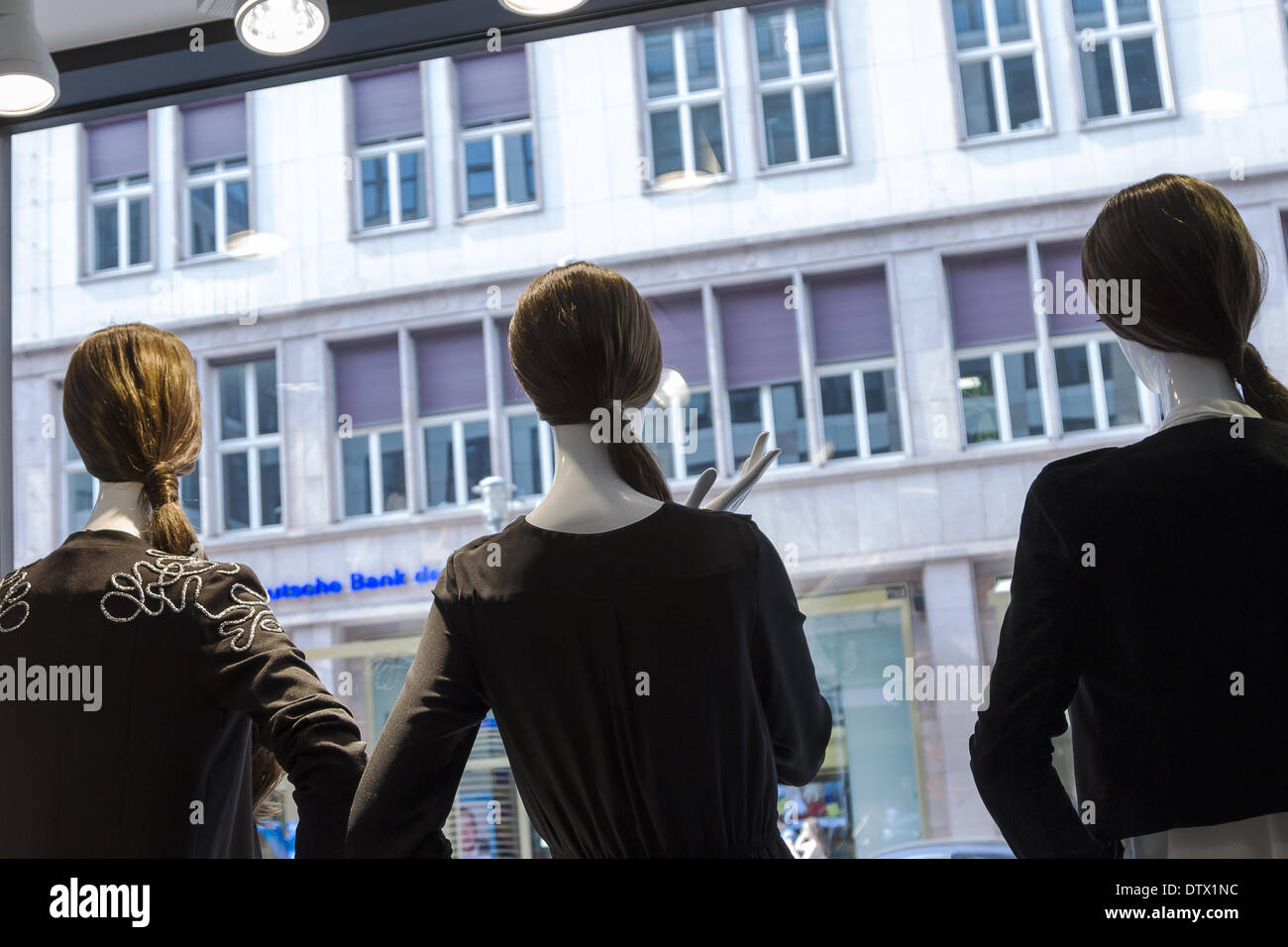 Look models hi-res stock photography and images - Alamy