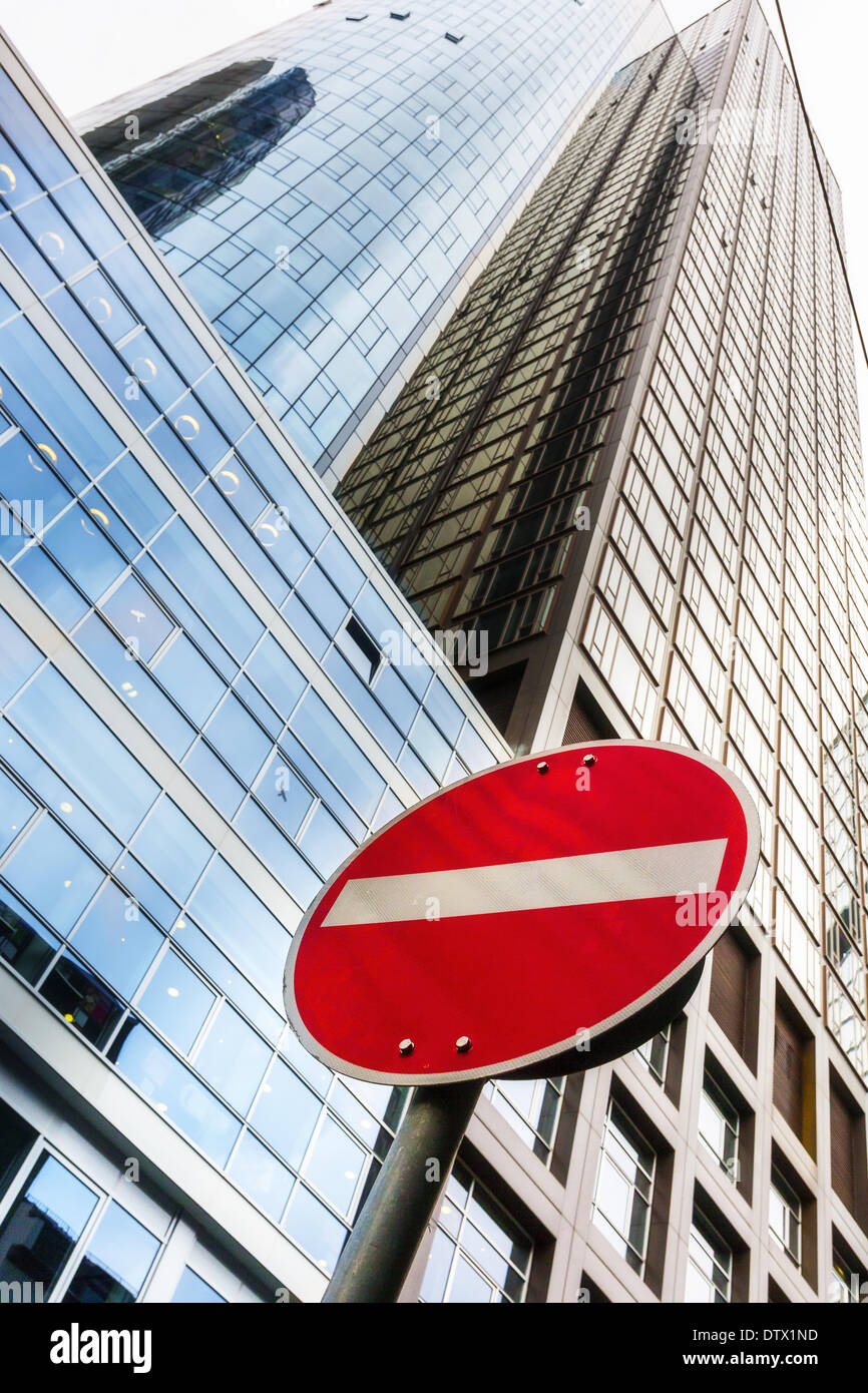 Quay or river bank traffic sign hi-res stock photography and images - Alamy