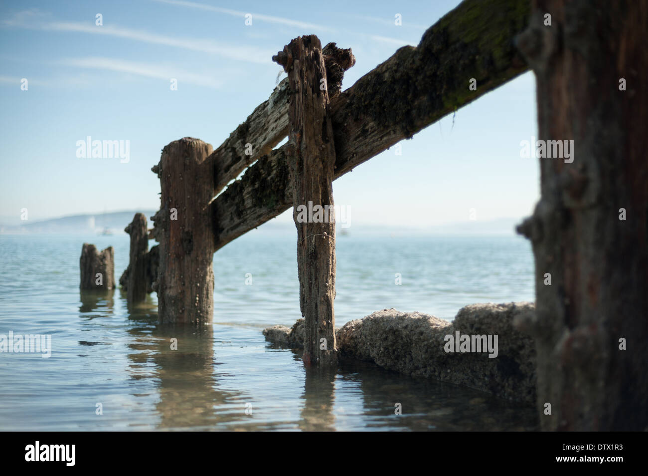 Groin shoreline hi-res stock photography and images - Alamy