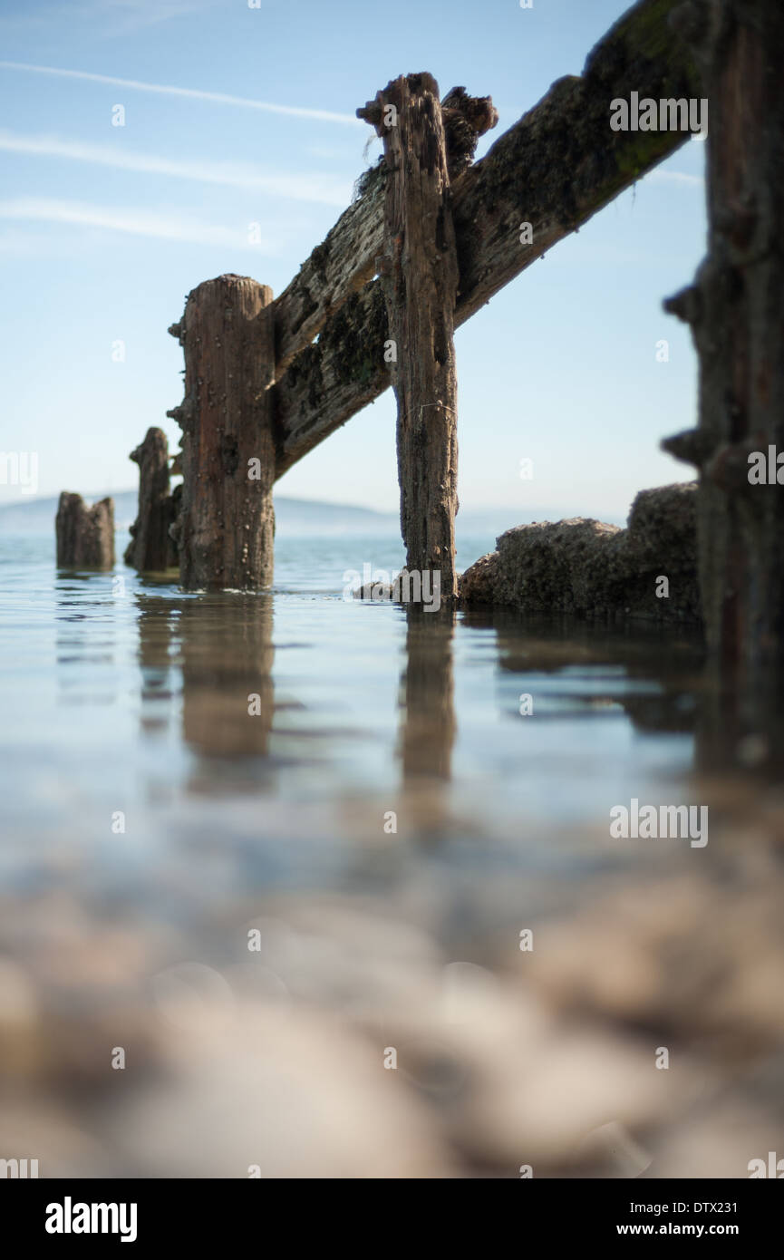 Groin shoreline hi-res stock photography and images - Alamy