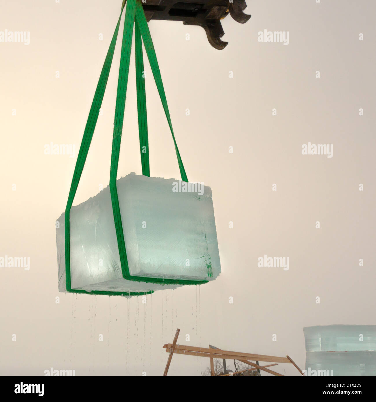 Ice manufacturing hi-res stock photography and images - Alamy