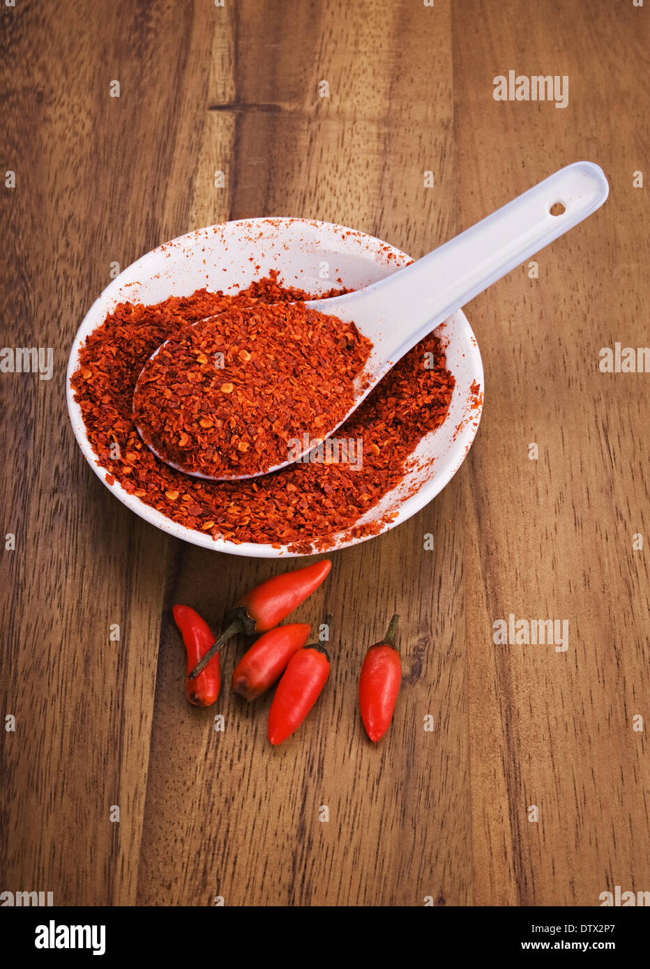 Crushed red hot chili peppers Stock Photo - Alamy