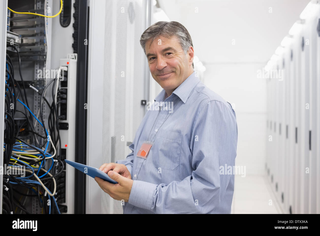 Tech servers hi-res stock photography and images - Alamy