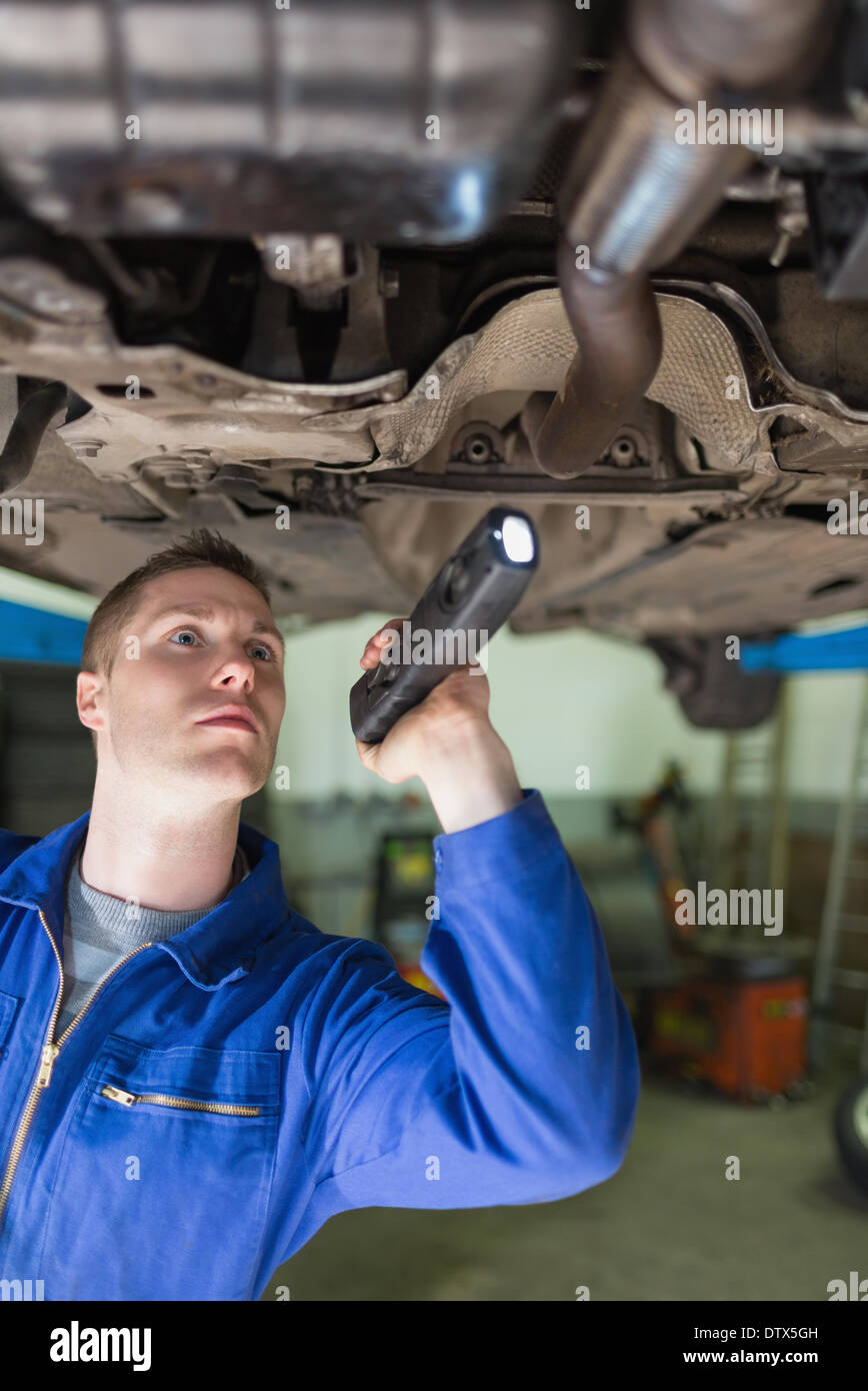 Car with flashlight hi-res stock photography and images - Alamy