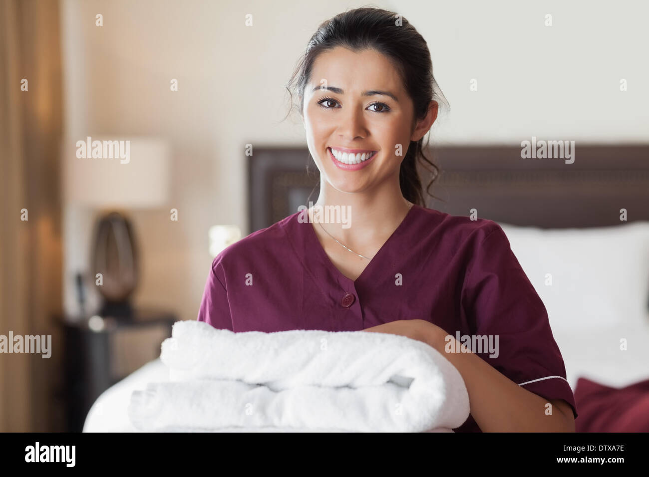 Maid And Sheets Stock Photos & Maid And Sheets Stock Images - Alamy