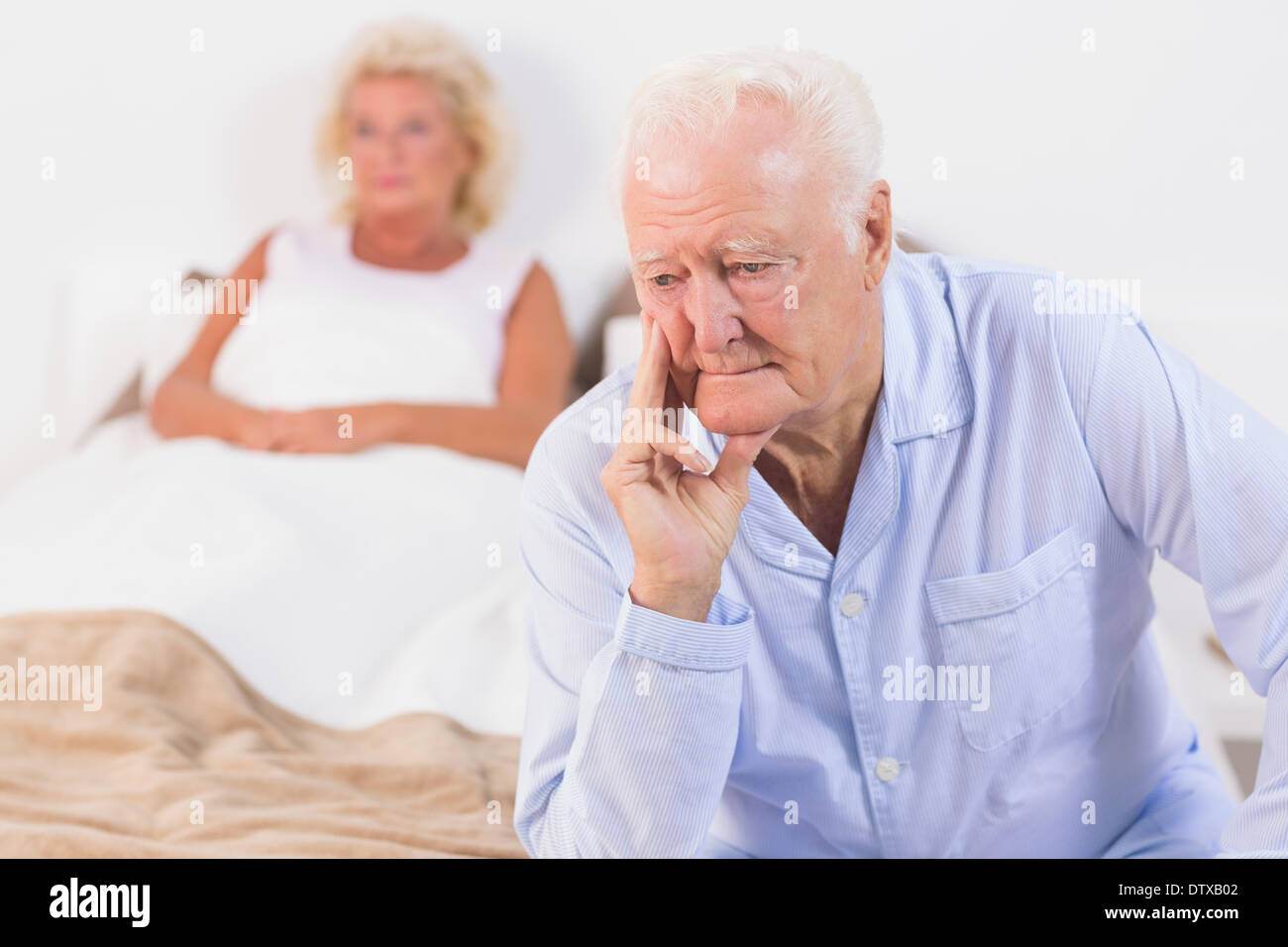 Discouraged hi-res stock photography and images - Alamy Discouraged hi-res stock photography and images - Alamy