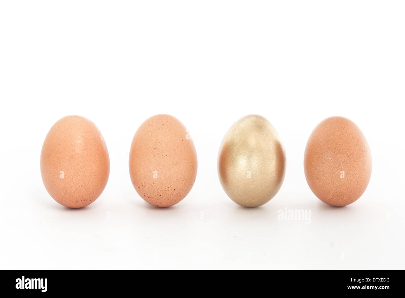 Eggs one line background Cut Out Stock Images & Pictures - Alamy