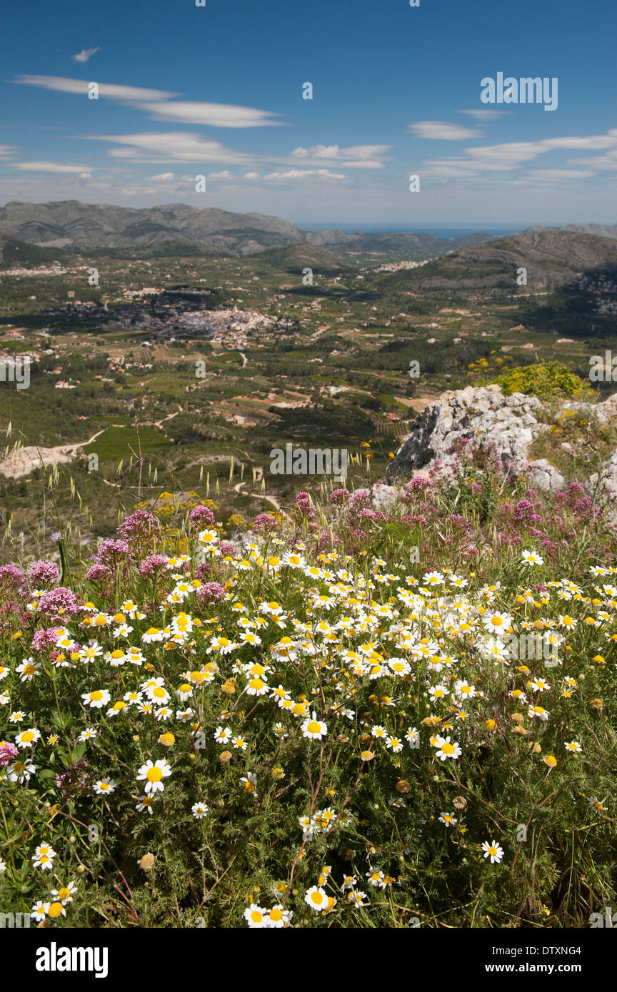 Spanish hills hi-res stock photography and images - Alamy