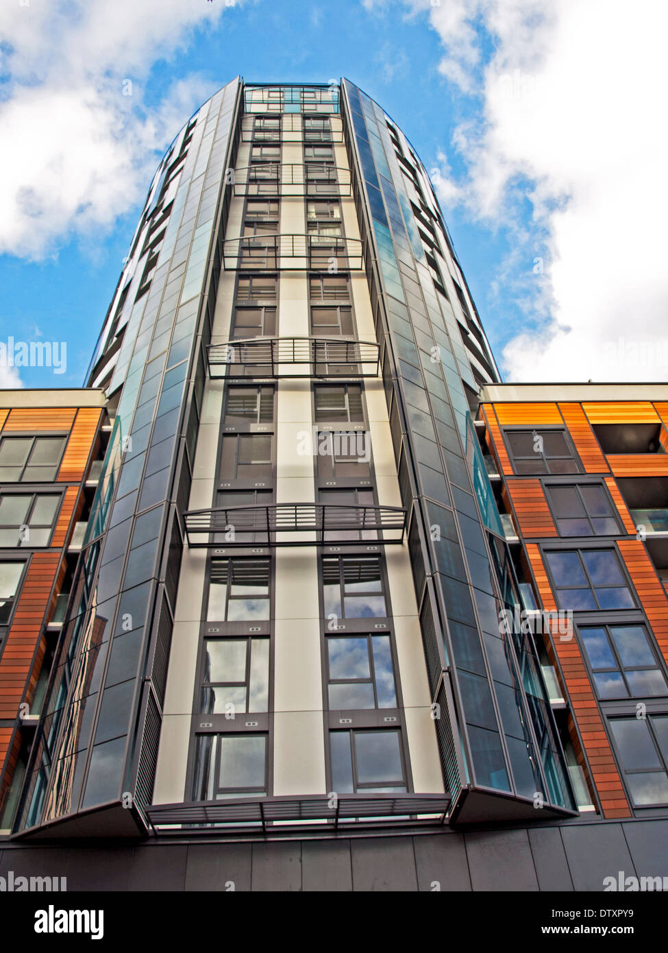 Hotel wembley park hi-res stock photography and images - Alamy