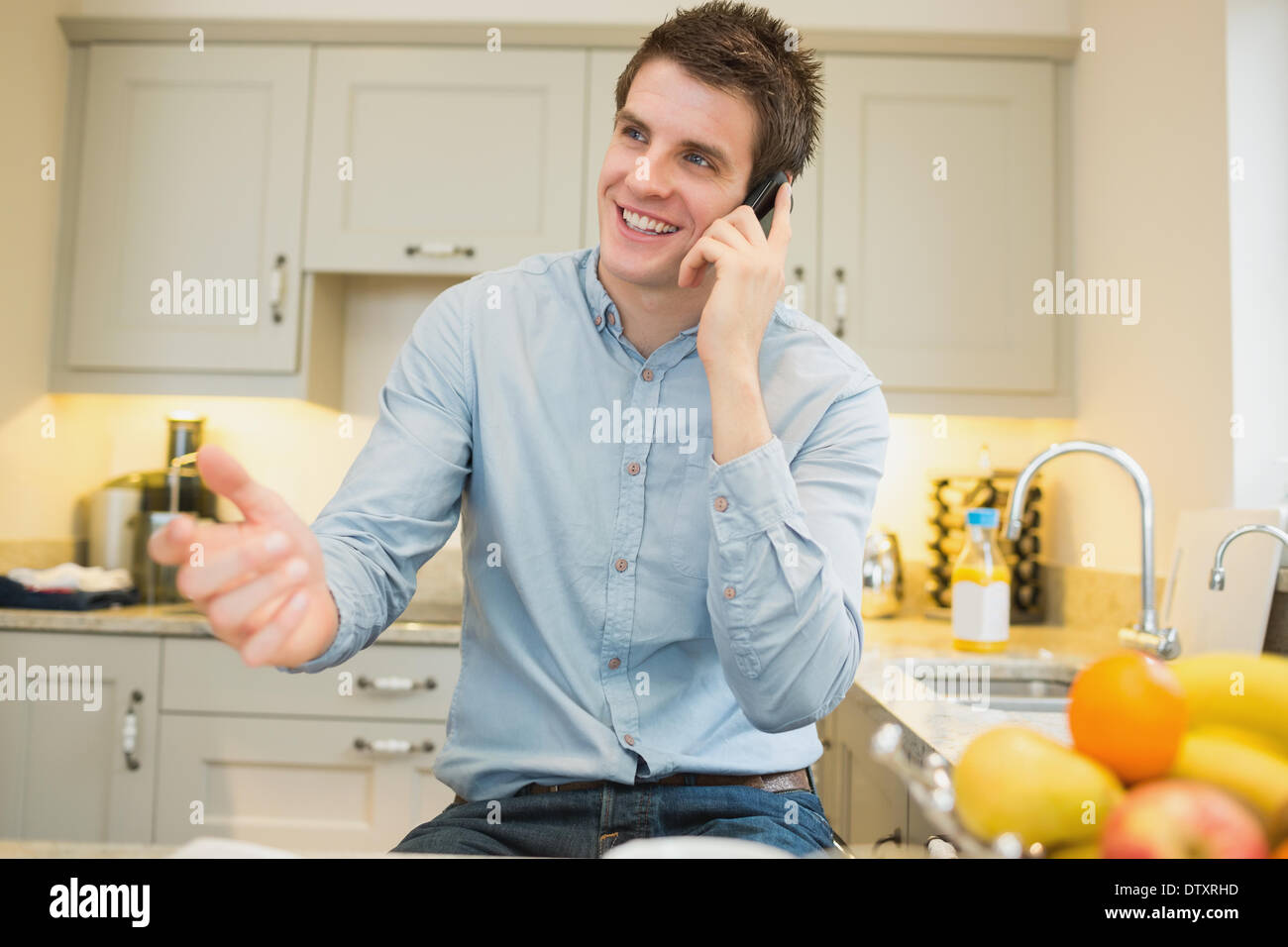 Gesticulating man hi-res stock photography and images - Alamy