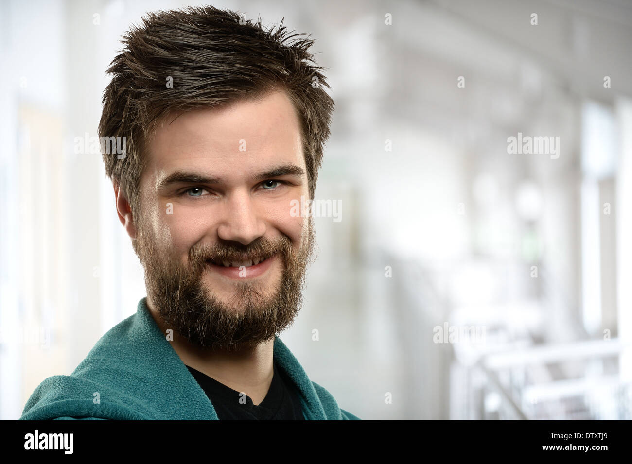 Inside building hi-res stock photography and images - Alamy