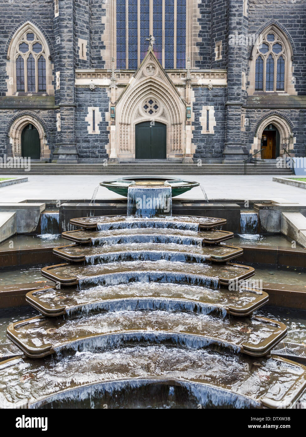 Water feature leading to St Patrick's Cathedral Melbourne Stock Photo ...