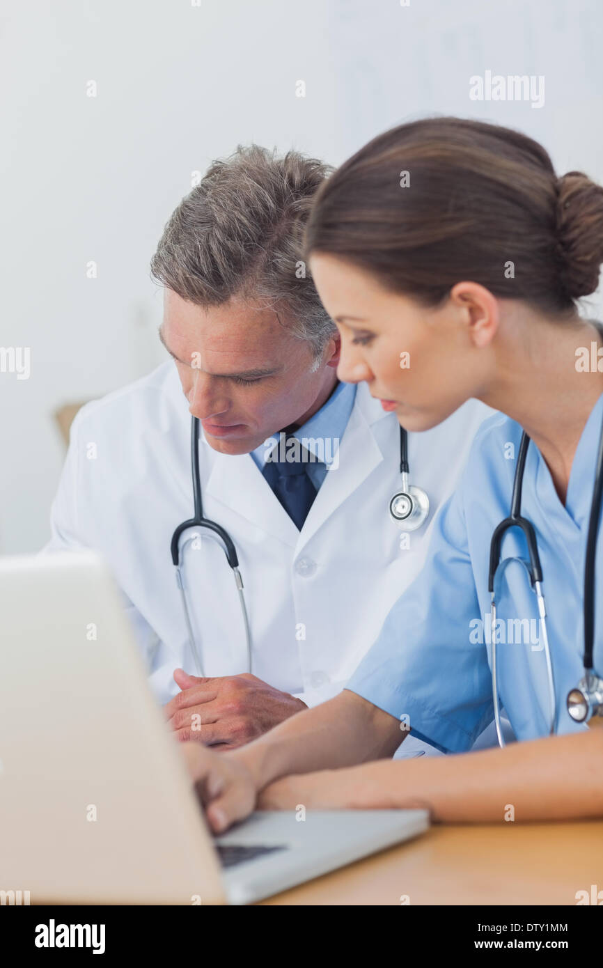 Two doctors colleagues working hi-res stock photography and images - Alamy