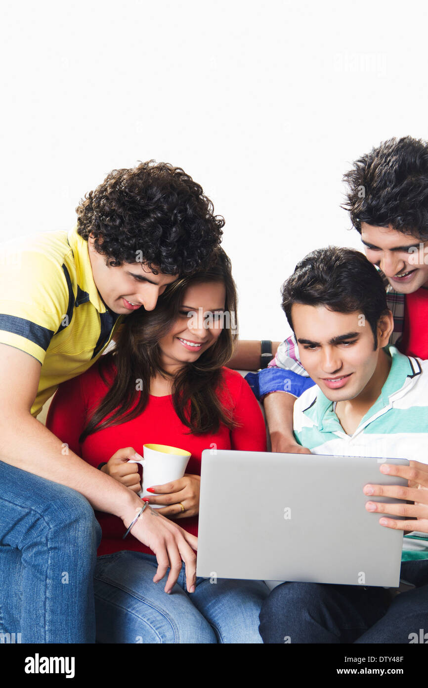 Female friend laptop hi-res stock photography and images - Alamy