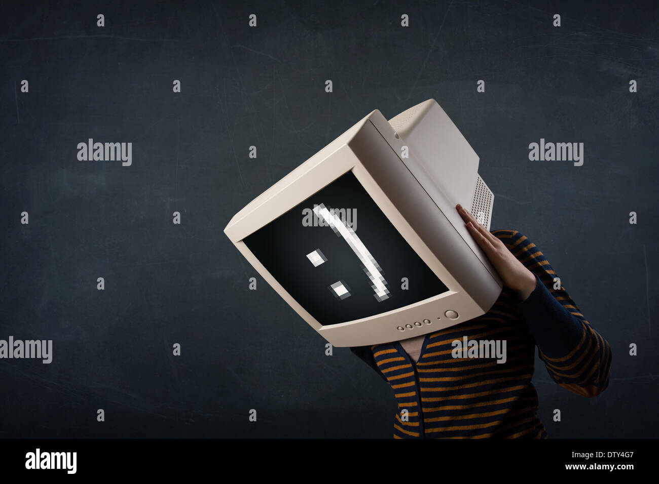Funny girl with a monitor box on her head and a smiley face Stock Photo ...