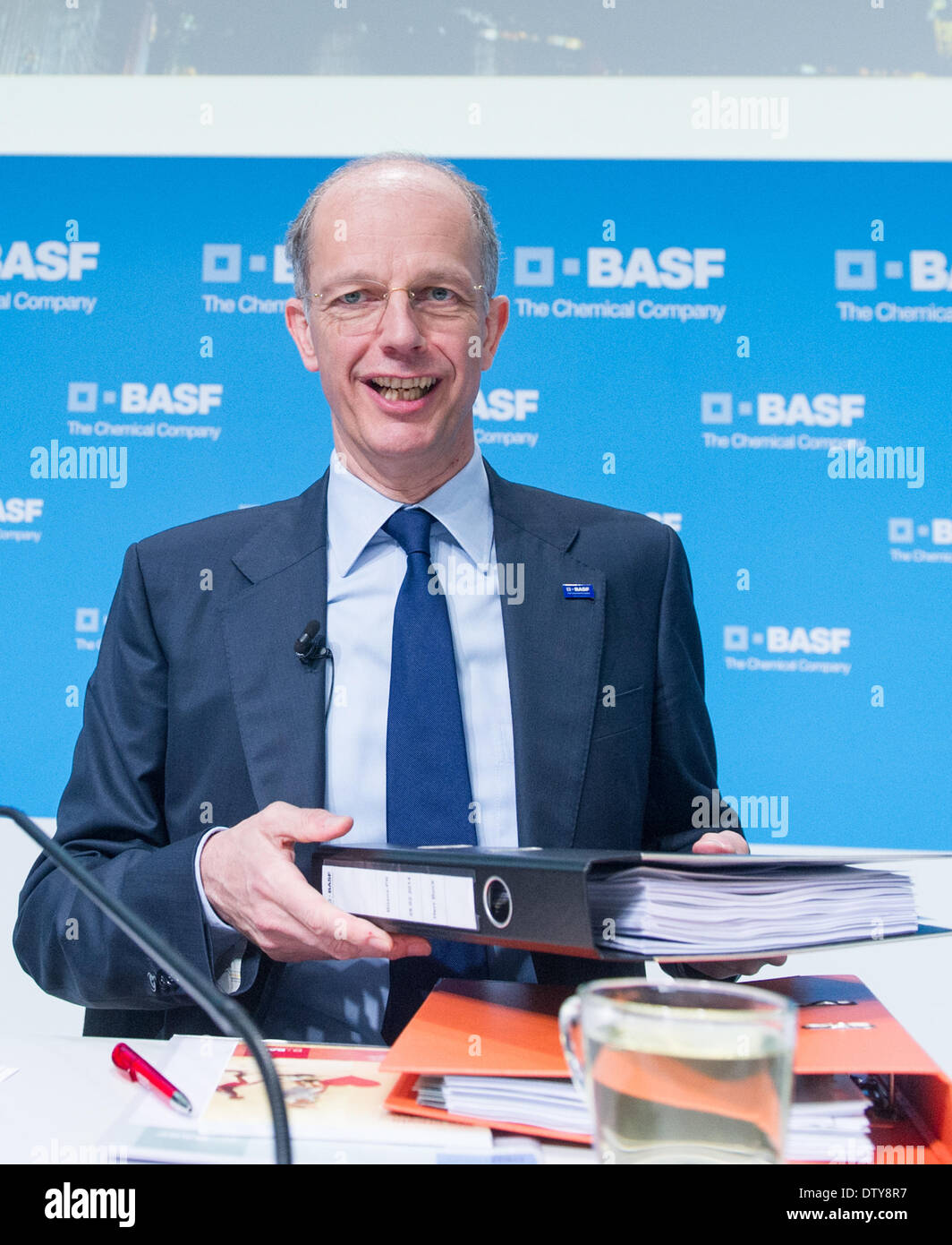Der Vorstandsvorsitzende des Chemiekonzerns BASF, Kurt Bock, kommt am ...