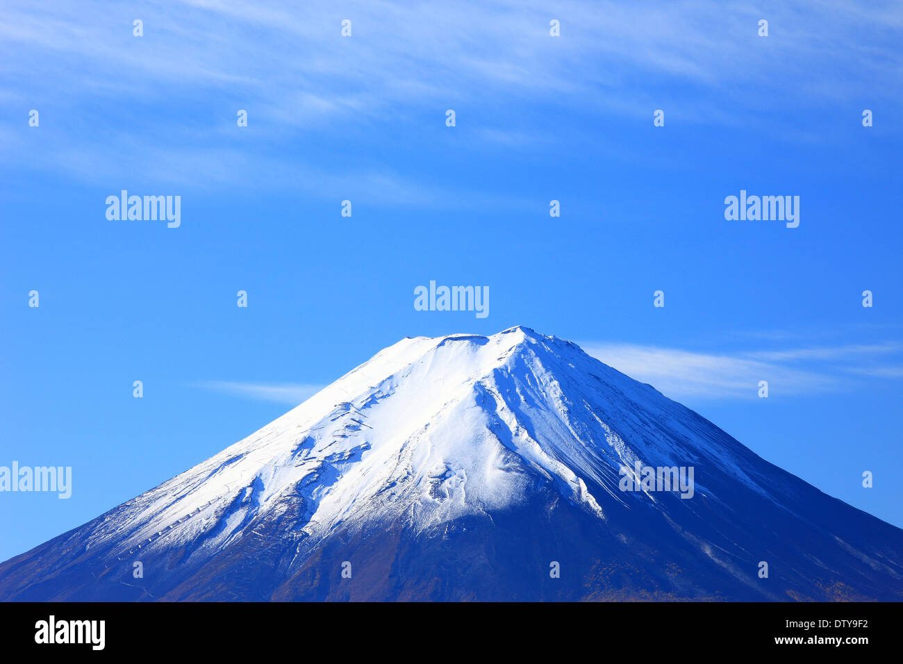 Top mount fuji hi-res stock photography and images - Alamy