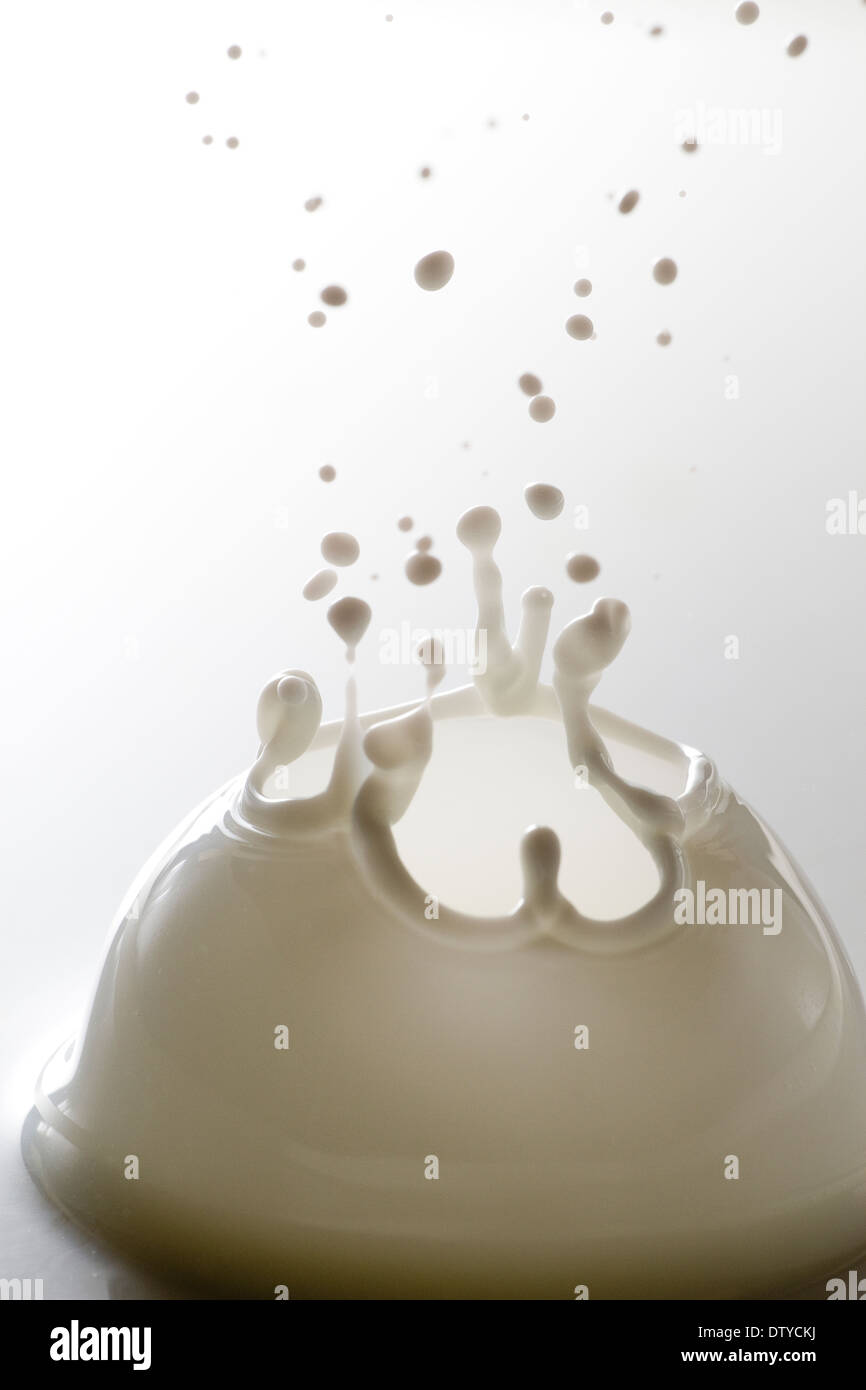 Milk crown hi-res stock photography and images - Alamy