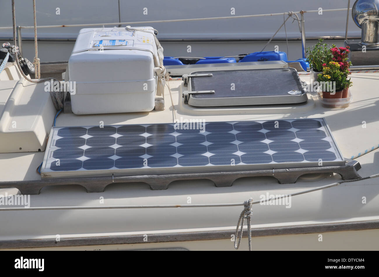 Solar panels on yacht hi-res stock photography and images - Alamy