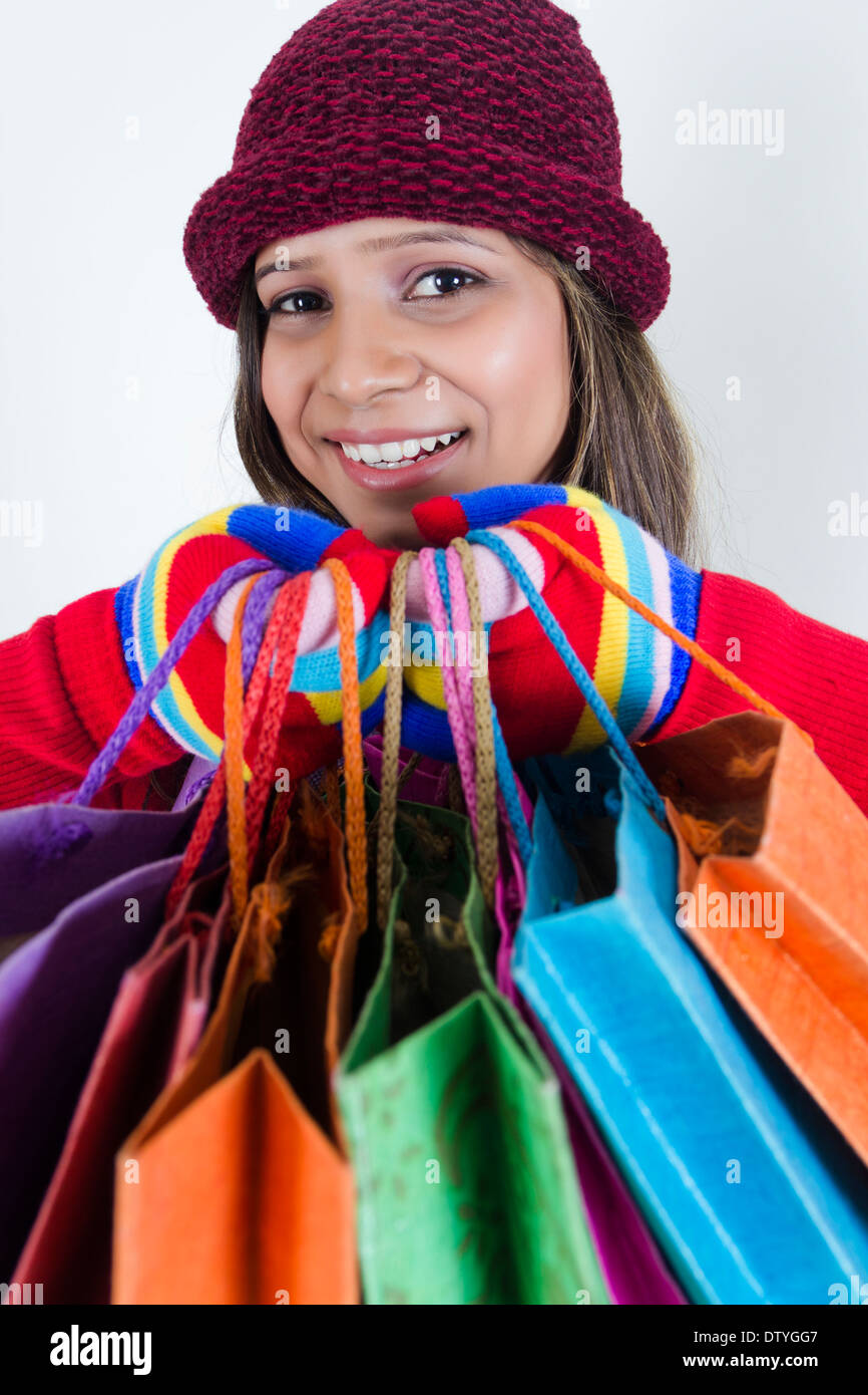 Indian beautiful girl shopping bags hi-res stock photography and images ...