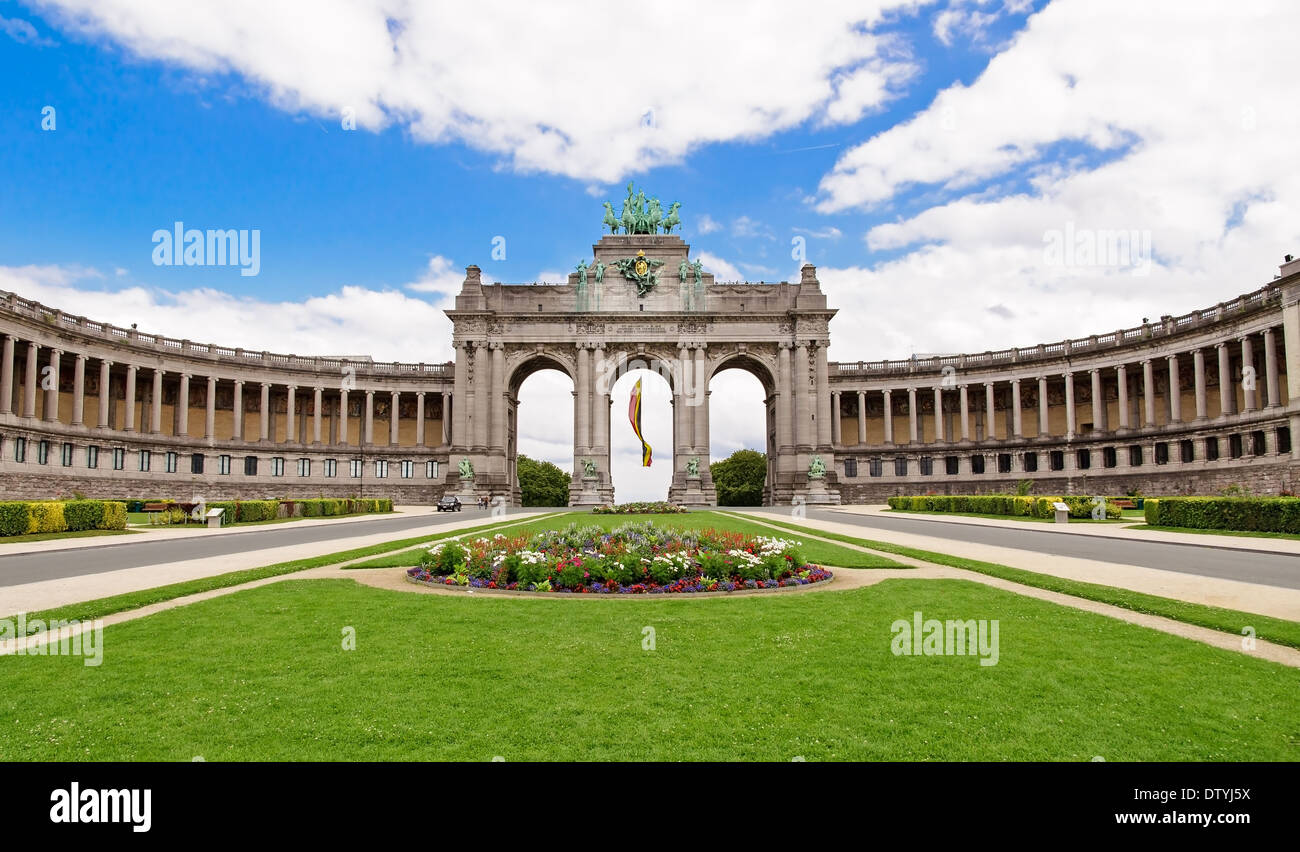 The Triumphal Arch in Cinquantenaire Parc in Brussels, Belgium with ...