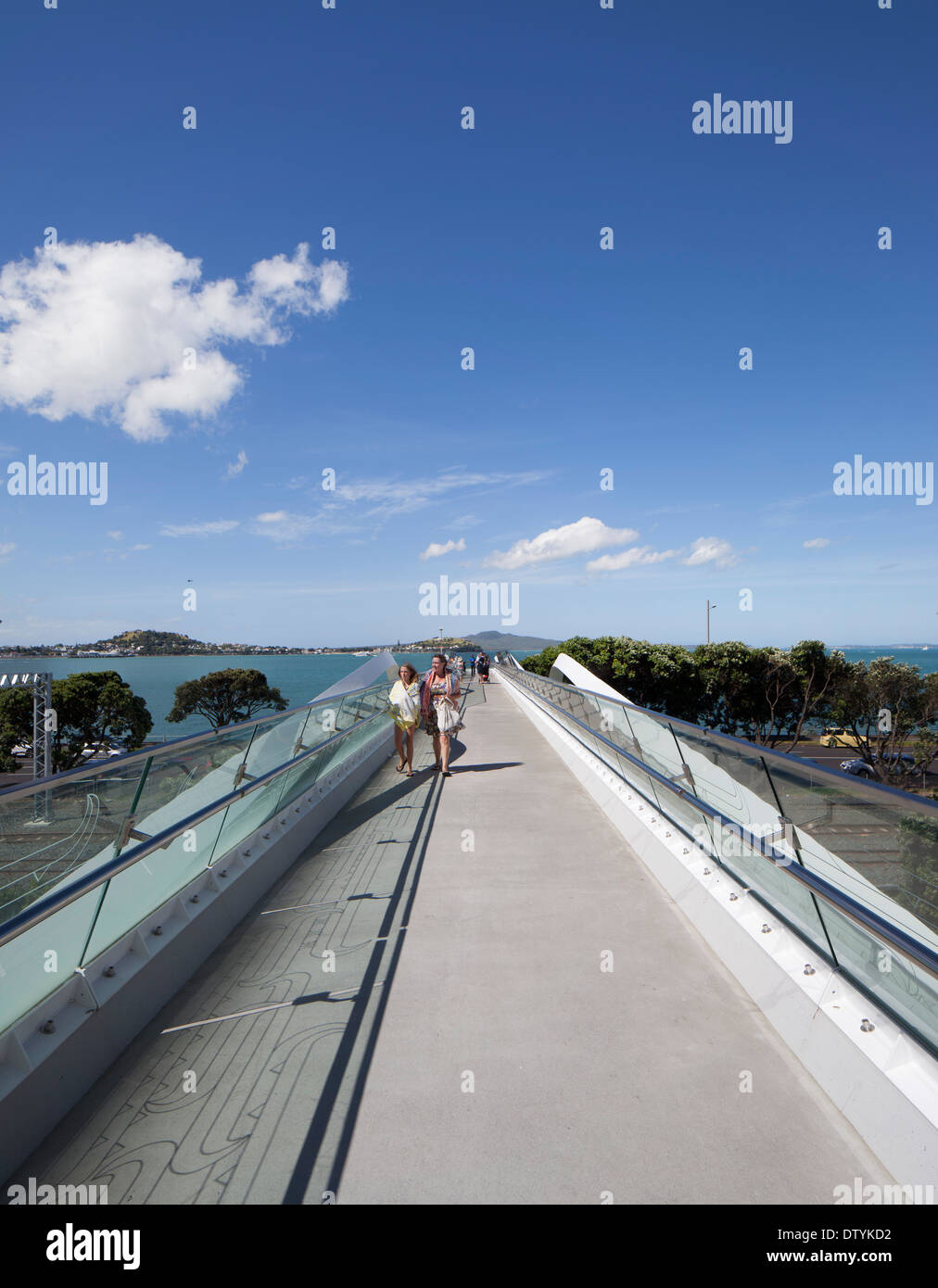 Point Resolution Bridge, Auckland, New Zealand. Architect: Warren and ...