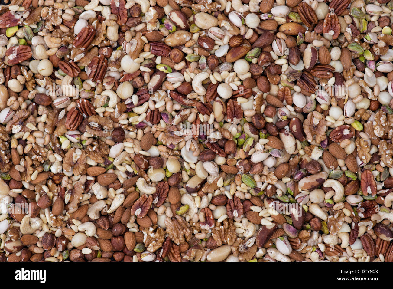 Edible nuts and seeds hi-res stock photography and images - Alamy