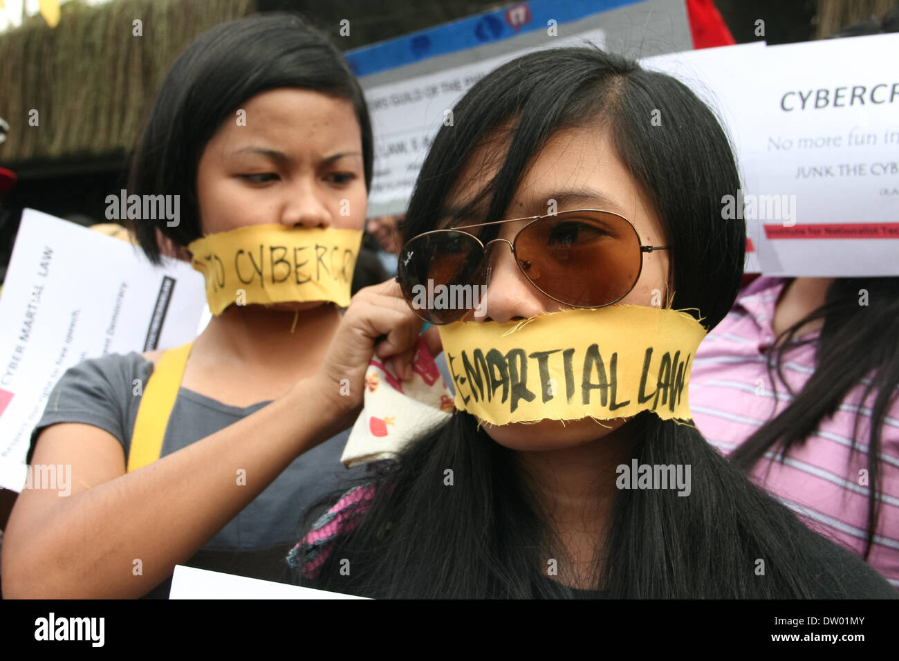 Edsa revolution hi-res stock photography and images - Alamy