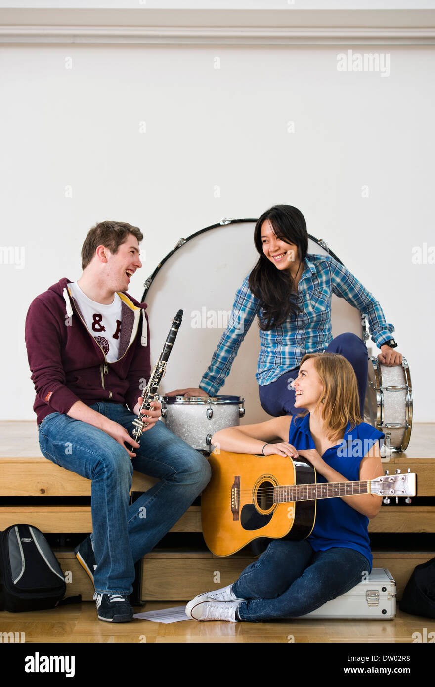 Musician spanish students hi-res stock photography and images - Alamy